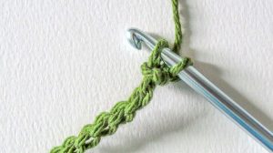 How to Make 2 Basic Double-Ended Stitches - I Like Crochet